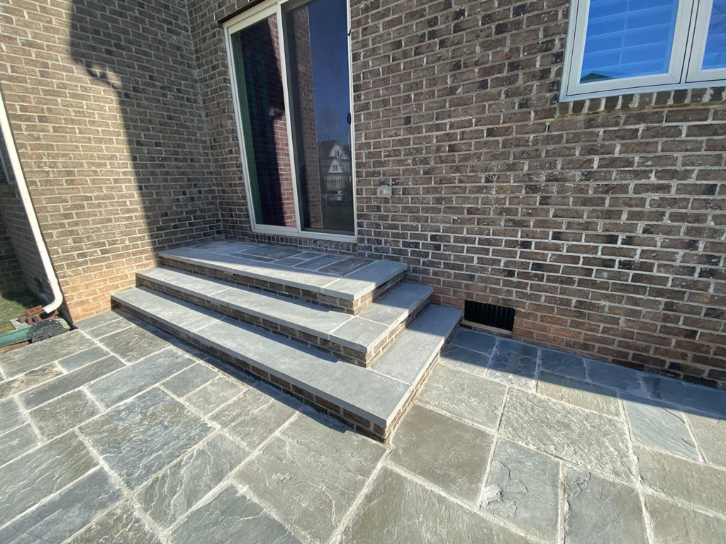 Natural Stone Steps - Cruz Custom Landscape